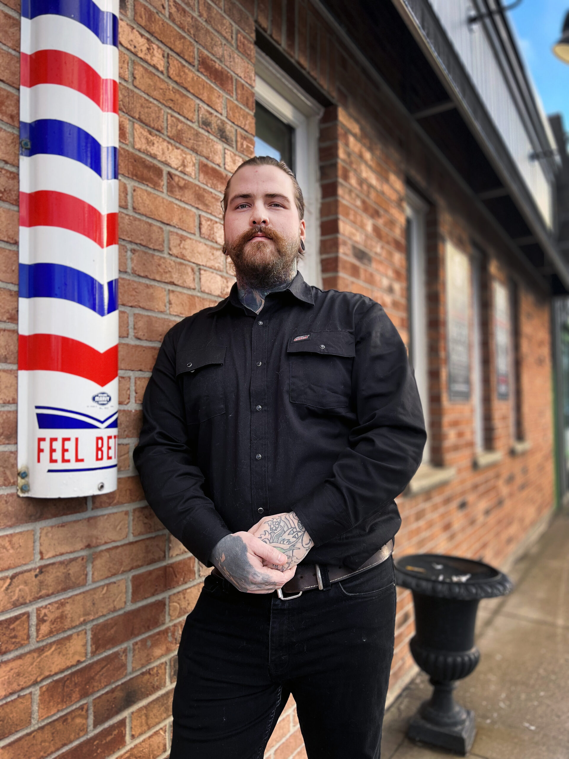 BLENHEIM – NOW OPEN DURING THE WEEK – Black Comb Barbershop & Shave Parlour